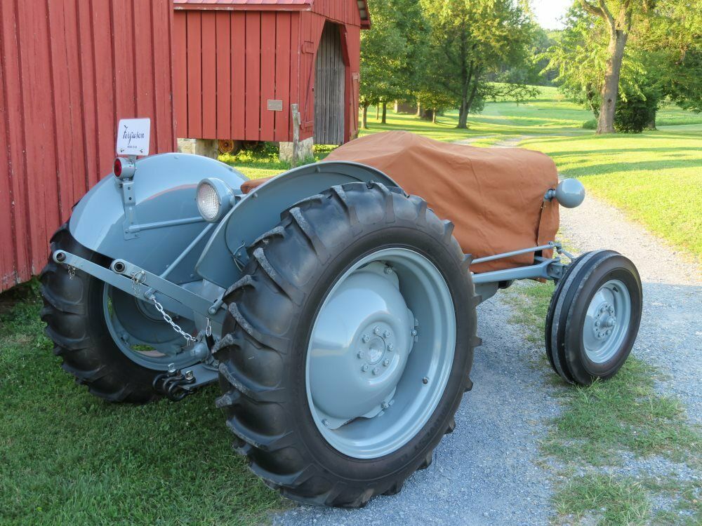 Massey Ferguson TE20, TO20, TO30 Tractor Cover – Fordson Tractor Covers